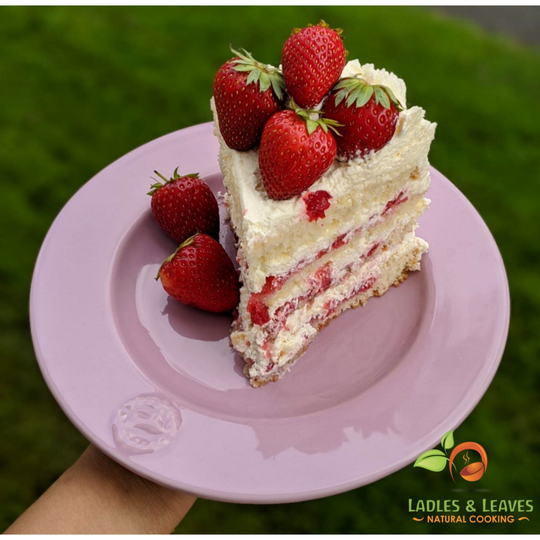 Swedish Strawberry Cake - Ladles and Leaves